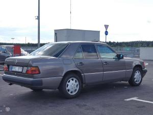 Серый Мерседес W 124 1990 в Вильнюс, объемом двигателя 2.00 л и пробегом 400 тыс. км за 2750 €, фото 3 на AUTOMOTO.COM.LV