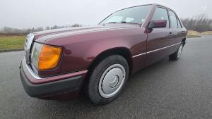 Sarkans Mercedes-Benz W 124 1990 Klaipėda, ar dzinēja tilpumu 2.50 L un nobraukumu 219 tūkst. km par 3990 €, foto 33 vietnē AUTOMOTO.COM.LV