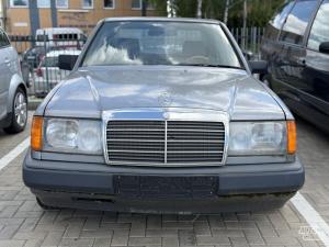 Мерседес W 124 1987 в Каунас, объемом двигателя 2.00 л и пробегом 175 тыс. км за 1500 €, фото 6 на AUTOMOTO.COM.LV