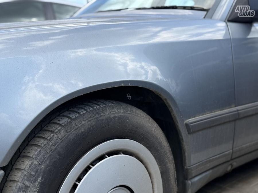 Мерседес W 124 1987 в Каунас, объемом двигателя 2.00 л и пробегом 175 тыс. км за 1500 €, фото 9 на AUTOMOTO.COM.LV