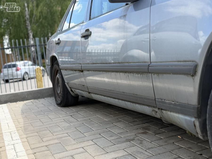 Мерседес W 124 1987 в Каунас, объемом двигателя 2.00 л и пробегом 175 тыс. км за 1500 €, фото 13 на AUTOMOTO.COM.LV