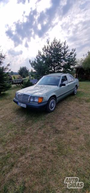 Mercedes-Benz W 124 1987 in Jonava, with an engine capacity of 2.00 L and mileage of 368 thousand km for 2200 €, photo  on AUTOMOTO.COM.LV