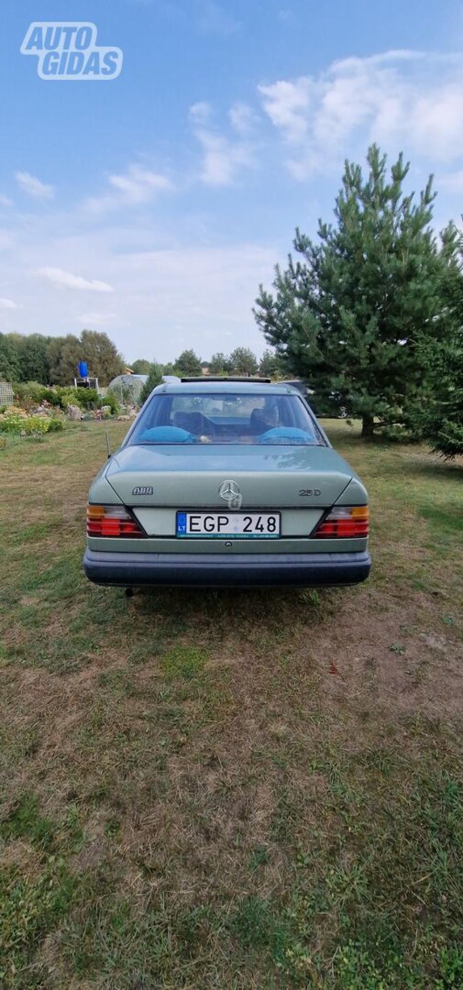 Мерседес W 124 1987 в Ионава, объемом двигателя 2.00 л и пробегом 368 тыс. км за 2200 €, фото 6 на AUTOMOTO.COM.LV