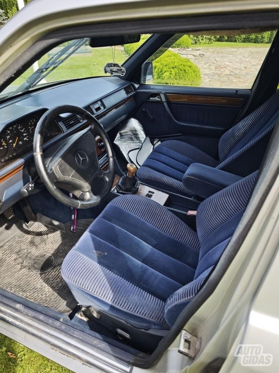 Мерседес W 124 1991 в Шилуте, объемом двигателя 2.50 л и пробегом 538 тыс. км за 1500 €, фото 12 на AUTOMOTO.COM.LV