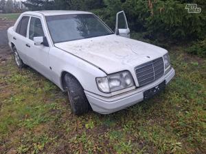 Mercedes-Benz W 124 1992 in Marijampole, with an engine capacity of 2.00 L and mileage of 350 thousand km for 1000 €, photo  on AUTOMOTO.COM.LV