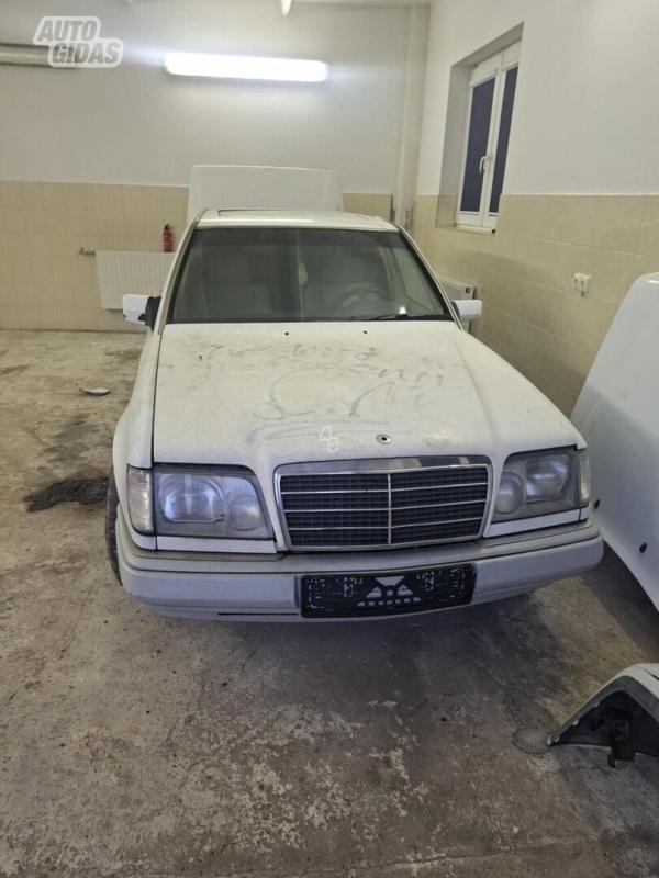 Mercedes-Benz W 124 1992 Marijampole, ar dzinēja tilpumu 2.00 L un nobraukumu 350 tūkst. km par 999 €, foto 1 vietnē AUTOMOTO.COM.LV