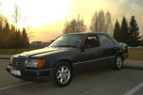Мерседес W 124 1993 в Ширвинтос, объемом двигателя 2.00 л и пробегом 183 тыс. км за 7500 €, фото 6 на AUTOMOTO.COM.LV