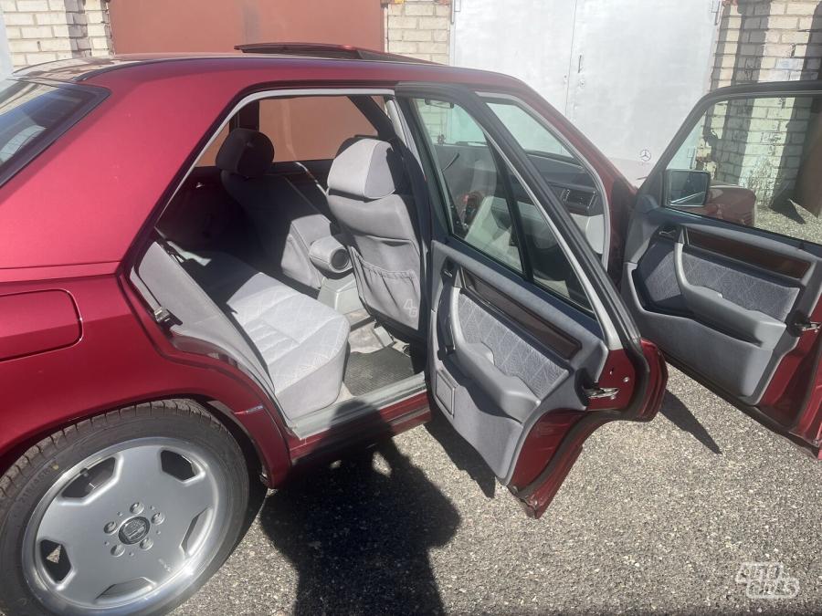 Mercedes-Benz W 124 1994 Kauņa, ar dzinēja tilpumu 2.50 L un nobraukumu 263 tūkst. km par 6500 €, foto 14 vietnē AUTOMOTO.COM.LV