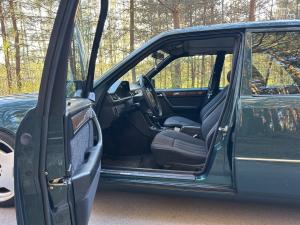 Мерседес W 124 1995 в Вильнюс, объемом двигателя 2.00 л и пробегом 236 тыс. км за 5999 €, фото 5 на AUTOMOTO.COM.LV