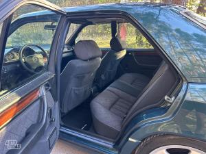 Мерседес W 124 1995 в Вильнюс, объемом двигателя 2.00 л и пробегом 236 тыс. км за 5999 €, фото 13 на AUTOMOTO.COM.LV