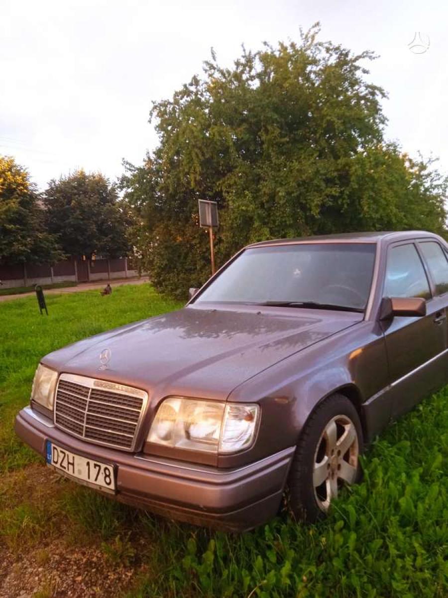 Мерседес W 124 1995 в Паневежис, объемом двигателя 2.50 л и пробегом 320 тыс. км за 2450 €, фото 1 на AUTOMOTO.COM.LV