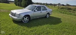 Мерседес W 124 1995 в Каунас, объемом двигателя 2.00 л и пробегом 418 тыс. км за 2900 €, фото 4 на AUTOMOTO.COM.LV