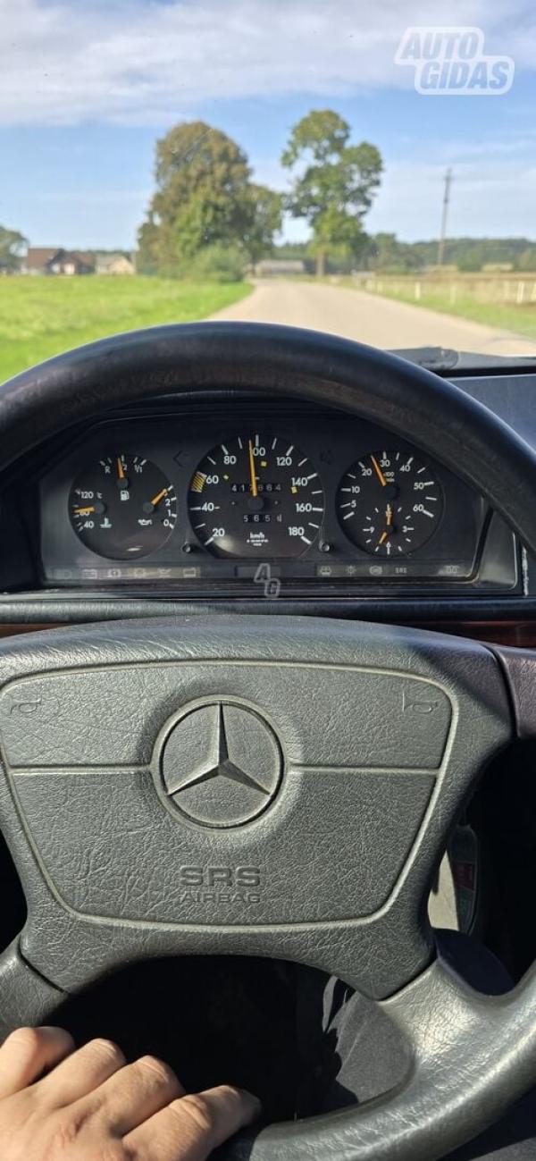 Мерседес W 124 1995 в Каунас, объемом двигателя 2.00 л и пробегом 418 тыс. км за 2900 €, фото 6 на AUTOMOTO.COM.LV
