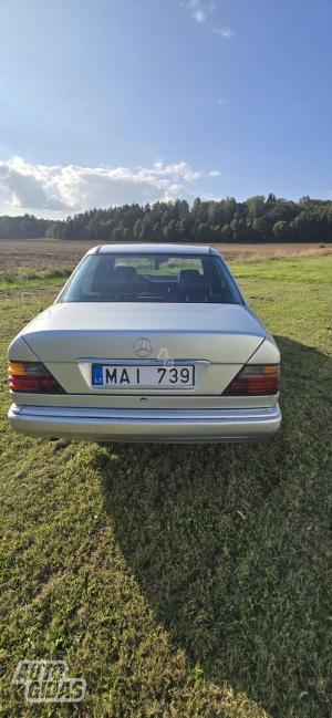 Мерседес W 124 1995 в Каунас, объемом двигателя 2.00 л и пробегом 418 тыс. км за 2900 €, фото 18 на AUTOMOTO.COM.LV