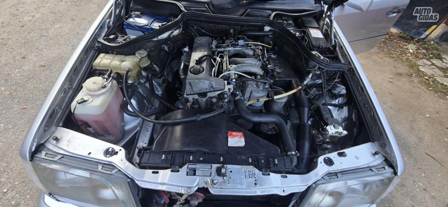 Мерседес W 124 1995 в Каунас, объемом двигателя 2.00 л и пробегом 418 тыс. км за 2900 €, фото 20 на AUTOMOTO.COM.LV