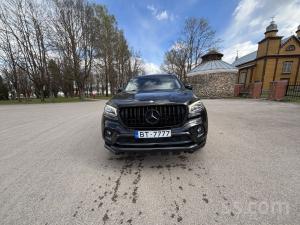 Black Mercedes-Benz X 250 2019 in Riga, with an engine capacity of 2.30 L and mileage of 126 thousand km for 28000 €, photo 4 on AUTOMOTO.COM.LV