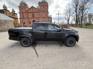 Black Mercedes-Benz X 250 2019 in Riga, with an engine capacity of 2.30 L and mileage of 126 thousand km for 28000 €, photo 6 on AUTOMOTO.COM.LV