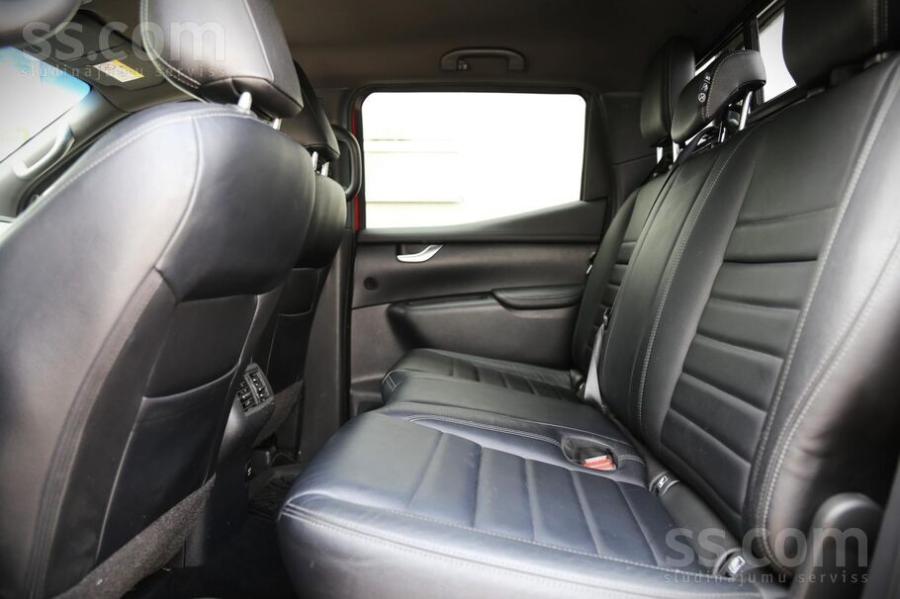 Brūns Mercedes-Benz X 250 2017 Rīga, ar dzinēja tilpumu 2.30 L un nobraukumu 148 tūkst. km par 25995 €, foto 14 vietnē AUTOMOTO.COM.LV