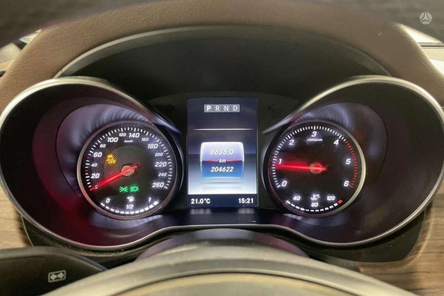 Зеленый Мерседес X 250 2018 в Вильнюс, объемом двигателя 2.30 л и пробегом 205 тыс. км за 21900 €, фото 6 на AUTOMOTO.COM.LV