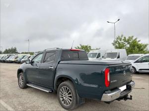 Green Mercedes-Benz X 250 2018 in Vilnius, with an engine capacity of 2.30 L and mileage of 205 thousand km for 21900 €, photo 8 on AUTOMOTO.COM.LV