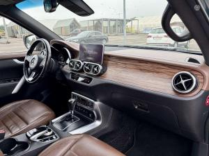 Green Mercedes-Benz X 250 2018 in Vilnius, with an engine capacity of 2.30 L and mileage of 205 thousand km for 21900 €, photo 16 on AUTOMOTO.COM.LV