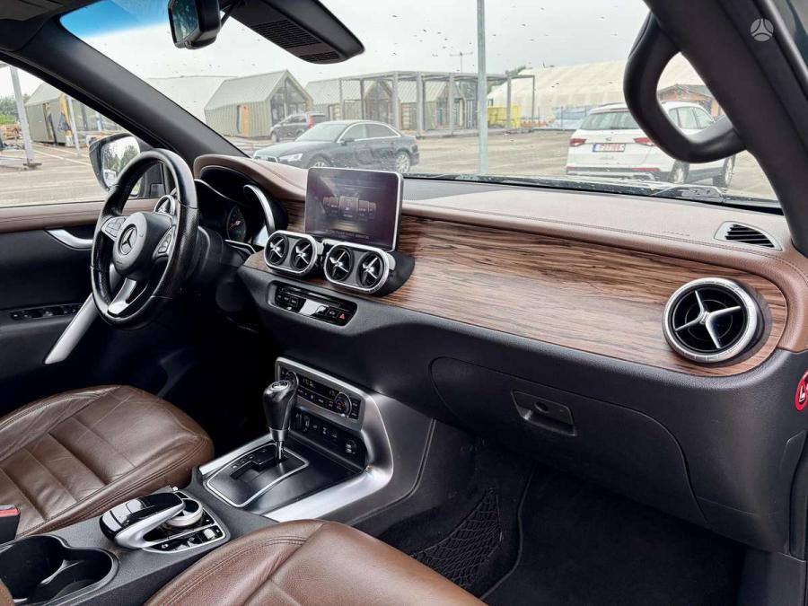 Green Mercedes-Benz X 250 2018 in Vilnius, with an engine capacity of 2.30 L and mileage of 205 thousand km for 21900 €, photo 16 on AUTOMOTO.COM.LV