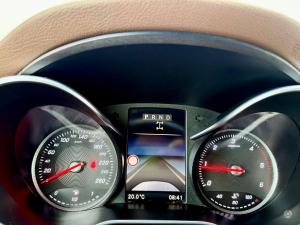 Green Mercedes-Benz X 250 2018 in Vilnius, with an engine capacity of 2.30 L and mileage of 205 thousand km for 21900 €, photo 21 on AUTOMOTO.COM.LV