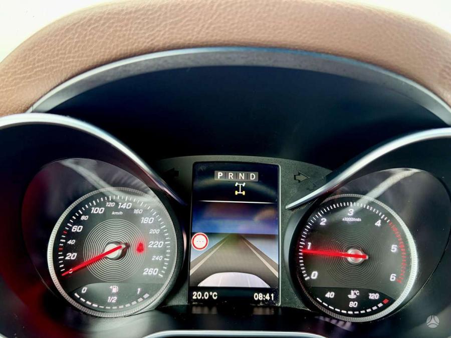 Green Mercedes-Benz X 250 2018 in Vilnius, with an engine capacity of 2.30 L and mileage of 205 thousand km for 21900 €, photo 21 on AUTOMOTO.COM.LV