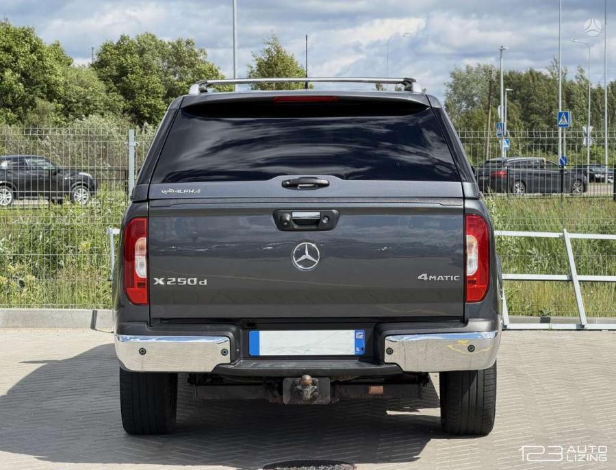 Pelēks Mercedes-Benz X 250 2018 Tauragė, ar dzinēja tilpumu 2.30 L un nobraukumu 209 tūkst. km par 21500 €, foto 13 vietnē AUTOMOTO.COM.LV