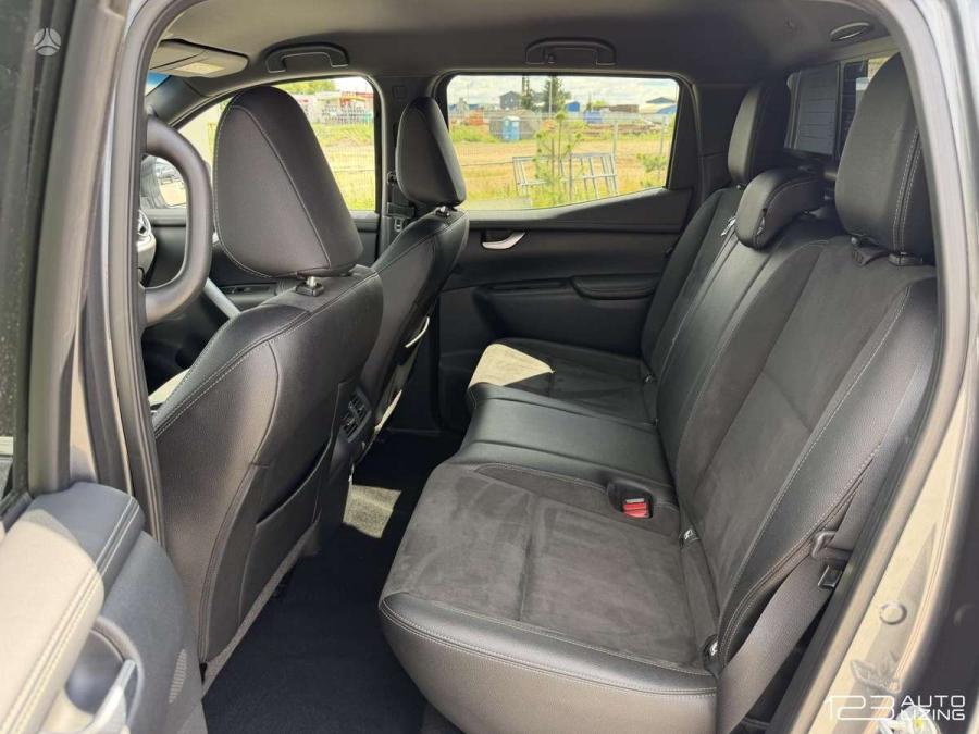 Pelēks Mercedes-Benz X 250 2018 Tauragė, ar dzinēja tilpumu 2.30 L un nobraukumu 209 tūkst. km par 21500 €, foto 15 vietnē AUTOMOTO.COM.LV