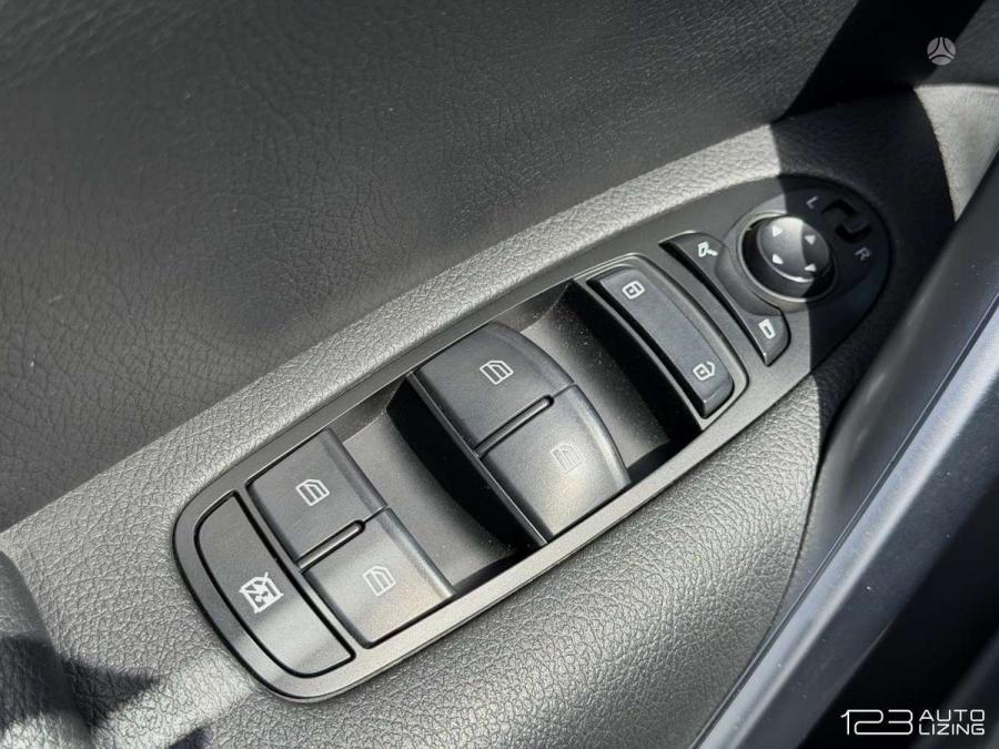 Pelēks Mercedes-Benz X 250 2018 Tauragė, ar dzinēja tilpumu 2.30 L un nobraukumu 209 tūkst. km par 21500 €, foto 27 vietnē AUTOMOTO.COM.LV
