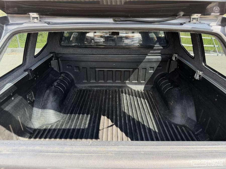 Pelēks Mercedes-Benz X 250 2018 Tauragė, ar dzinēja tilpumu 2.30 L un nobraukumu 209 tūkst. km par 21500 €, foto 30 vietnē AUTOMOTO.COM.LV