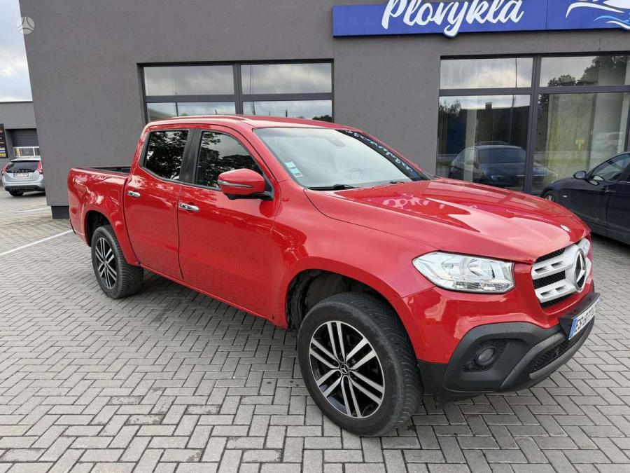 Sarkans Mercedes-Benz X 250 2017 Tauragė, ar dzinēja tilpumu 2.30 L un nobraukumu 294 tūkst. km par 17908 €, foto 5 vietnē AUTOMOTO.COM.LV
