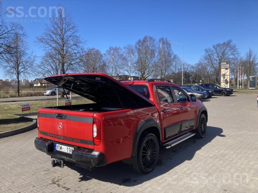 Sarkans Mercedes-Benz X 250 2018 Ventspils, ar dzinēja tilpumu 2.50 L un nobraukumu 127 tūkst. km par 40000 €, foto 5 vietnē AUTOMOTO.COM.LV