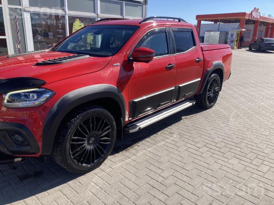 Sarkans Mercedes-Benz X 250 2018 Ventspils, ar dzinēja tilpumu 2.50 L un nobraukumu 127 tūkst. km par 40000 €, foto 8 vietnē AUTOMOTO.COM.LV