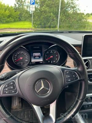 Black Mercedes-Benz X 350 2019 in Riga, with an engine capacity of 2.90 L and mileage of 161 thousand km for 34000 €, photo 7 on AUTOMOTO.COM.LV