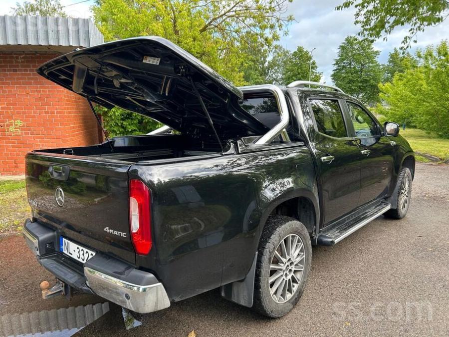 Black Mercedes-Benz X 350 2019 in Riga, with an engine capacity of 2.90 L and mileage of 161 thousand km for 34000 €, photo 18 on AUTOMOTO.COM.LV