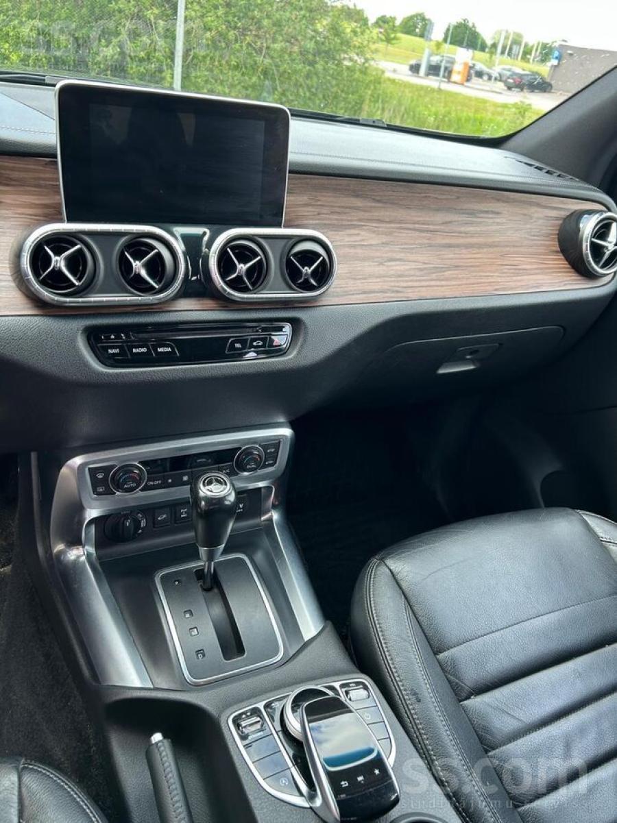 Black Mercedes-Benz X 350 2019 in Riga, with an engine capacity of 2.90 L and mileage of 161 thousand km for 34000 €, photo 19 on AUTOMOTO.COM.LV