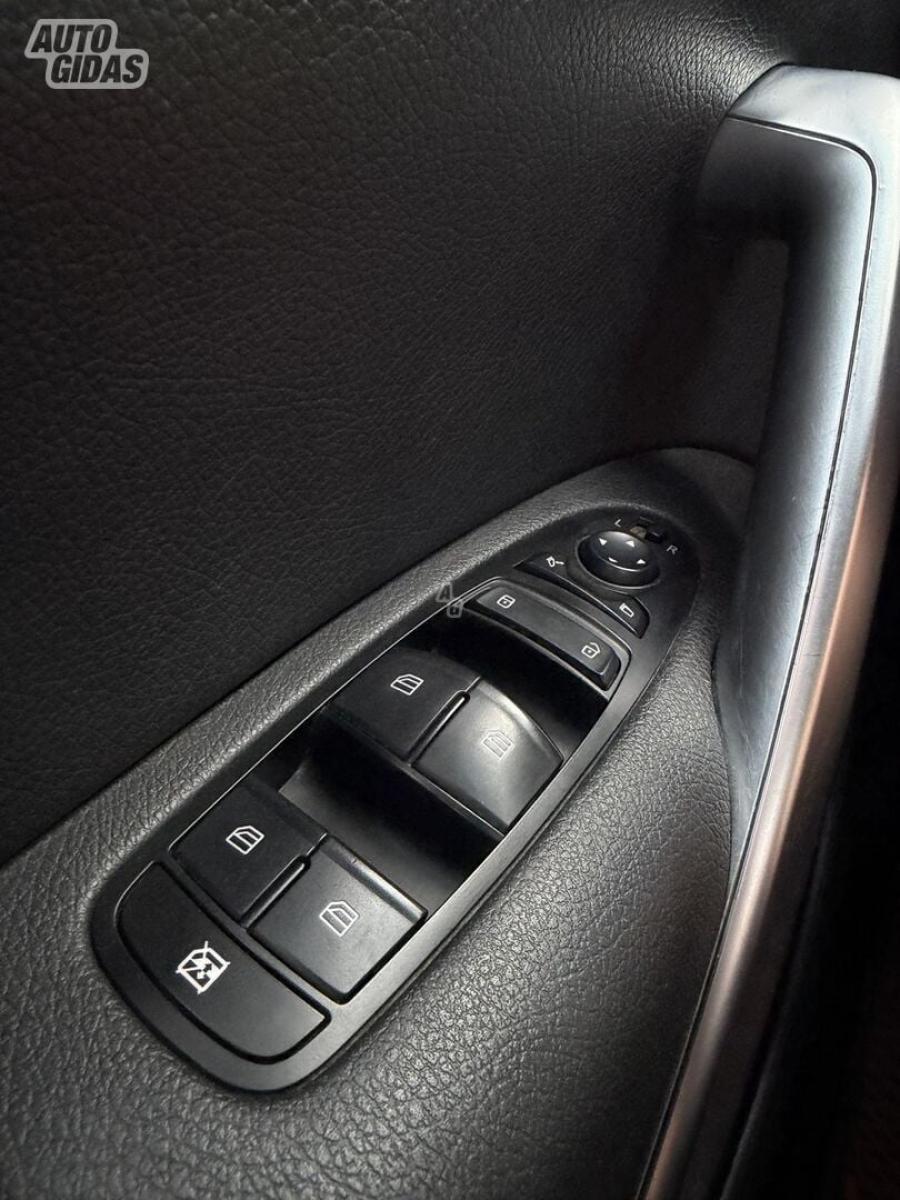 Mercedes-Benz X 350 2019 in Vilnius, with an engine capacity of 3.00 L and mileage of 128 thousand km for 35500 €, photo 18 on AUTOMOTO.COM.LV