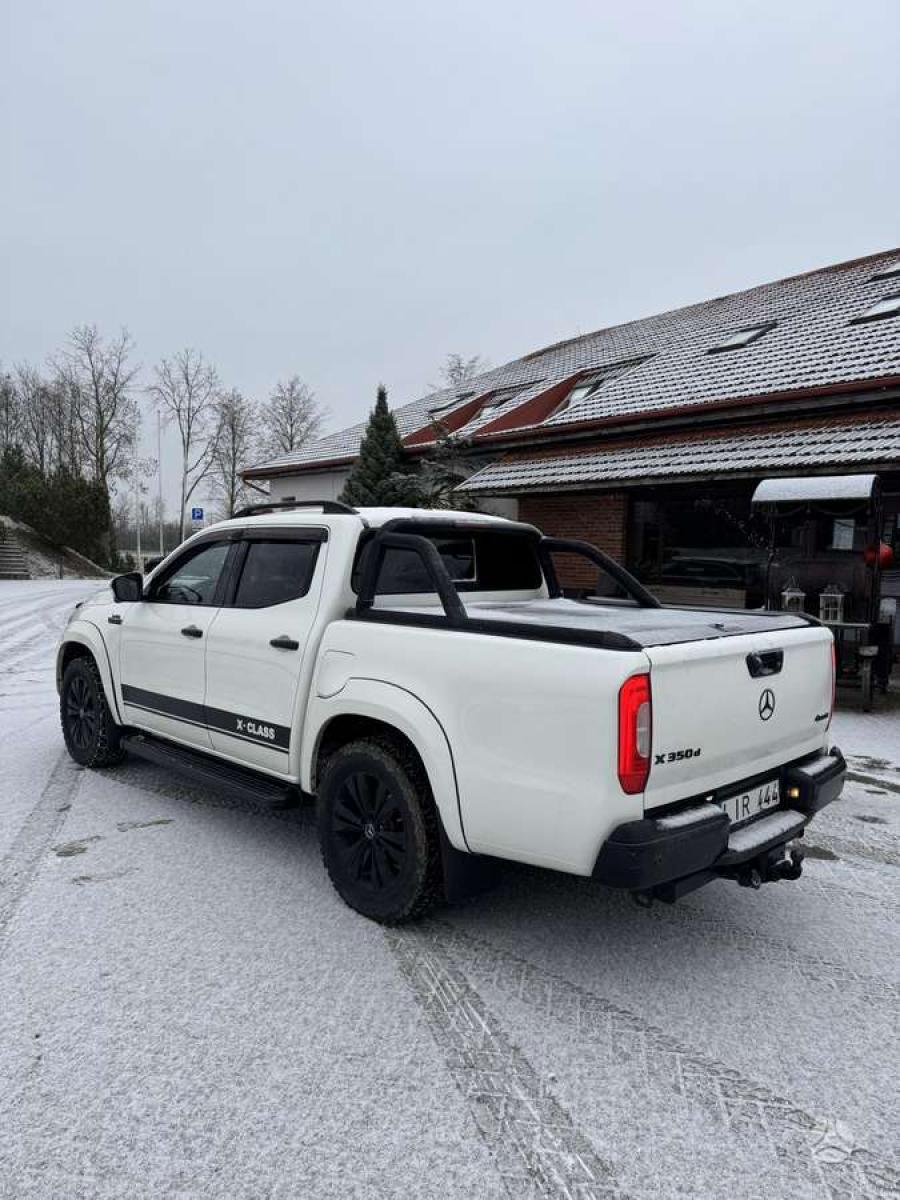 White Mercedes-Benz X 350 2019 in Joniskis, with an engine capacity of 2.99 L and mileage of 190 thousand km for 35500 €, photo 4 on AUTOMOTO.COM.LV