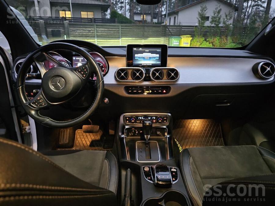 White Mercedes-Benz X 350 2019 in Riga, with an engine capacity of 3.00 L and mileage of 162 thousand km for 25000 €, photo 7 on AUTOMOTO.COM.LV