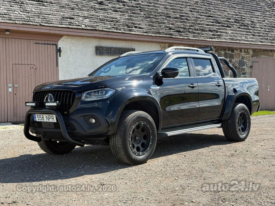 Melns Mercedes-Benz X-Class 2019 Tallina, ar dzinēja tilpumu 3.00 L un nobraukumu 136 tūkst. km par 36900 €, foto 1 vietnē AUTOMOTO.COM.LV