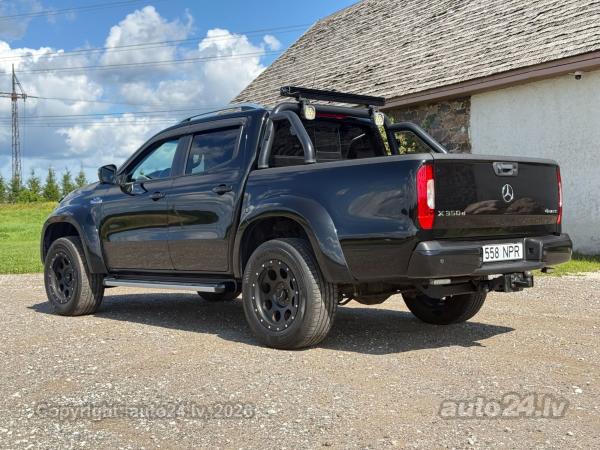 Melns Mercedes-Benz X-Class 2019 Tallina, ar dzinēja tilpumu 3.00 L un nobraukumu 136 tūkst. km par 36900 €, foto 4 vietnē AUTOMOTO.COM.LV