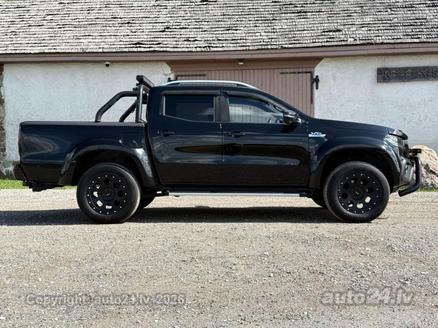 Melns Mercedes-Benz X-Class 2019 Tallina, ar dzinēja tilpumu 3.00 L un nobraukumu 136 tūkst. km par 36900 €, foto 7 vietnē AUTOMOTO.COM.LV