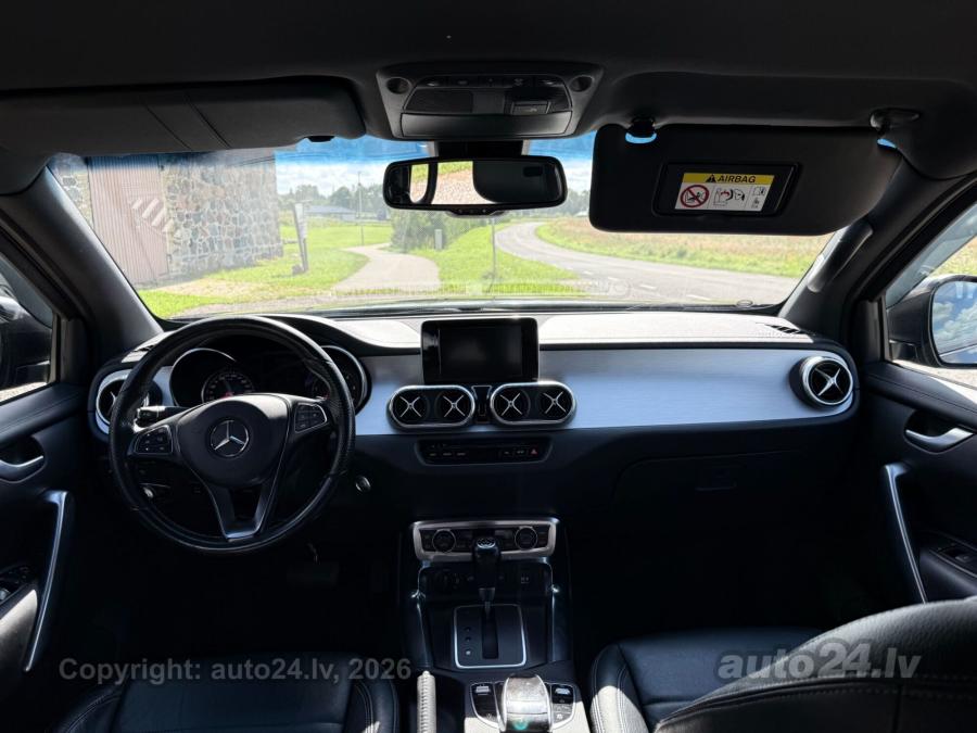 Melns Mercedes-Benz X-Class 2019 Tallina, ar dzinēja tilpumu 3.00 L un nobraukumu 136 tūkst. km par 36900 €, foto 9 vietnē AUTOMOTO.COM.LV