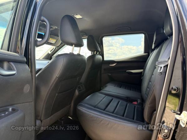 Melns Mercedes-Benz X-Class 2019 Tallina, ar dzinēja tilpumu 3.00 L un nobraukumu 136 tūkst. km par 36900 €, foto 10 vietnē AUTOMOTO.COM.LV