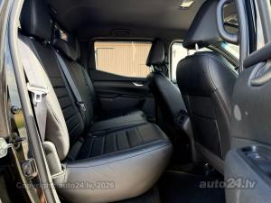Melns Mercedes-Benz X-Class 2019 Tallina, ar dzinēja tilpumu 3.00 L un nobraukumu 136 tūkst. km par 36900 €, foto 12 vietnē AUTOMOTO.COM.LV