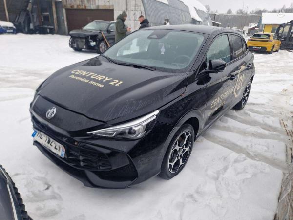 Black MG 3 2025 in Kaunas, with an engine capacity of 1.50 L and mileage of 15 thousand km for 7500 €, photo 1 on AUTOMOTO.COM.LV