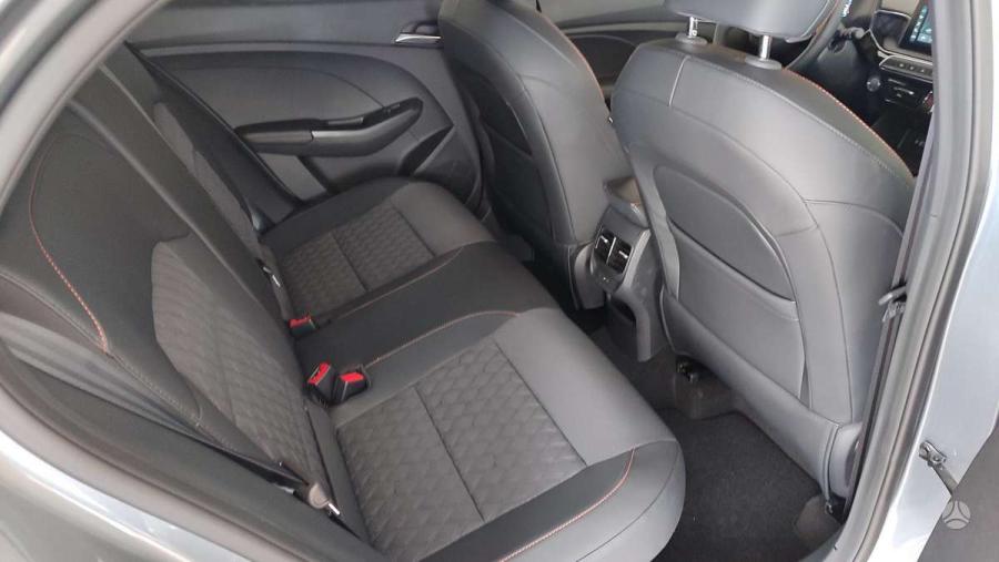 Pelēks MG 3 2026 Šauļi, ar dzinēja tilpumu 1.49 L un nobraukumu 5 tūkst. km par 23780 €, foto 10 vietnē AUTOMOTO.COM.LV