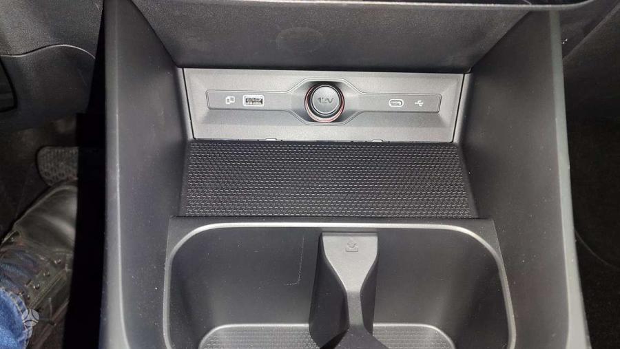 Pelēks MG 3 2026 Šauļi, ar dzinēja tilpumu 1.49 L un nobraukumu 5 tūkst. km par 23780 €, foto 17 vietnē AUTOMOTO.COM.LV